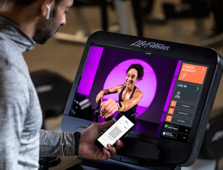 CROSS TRAINER VS. TREADMILL: Finding the Right Fit for Your Workout ...