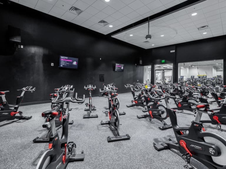 ICG Indoor Cycles | Life Fitness