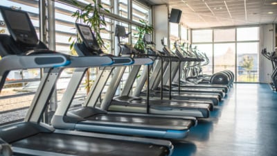 CROSS TRAINER VS. TREADMILL: Finding the Right Fit for Your Workout ...