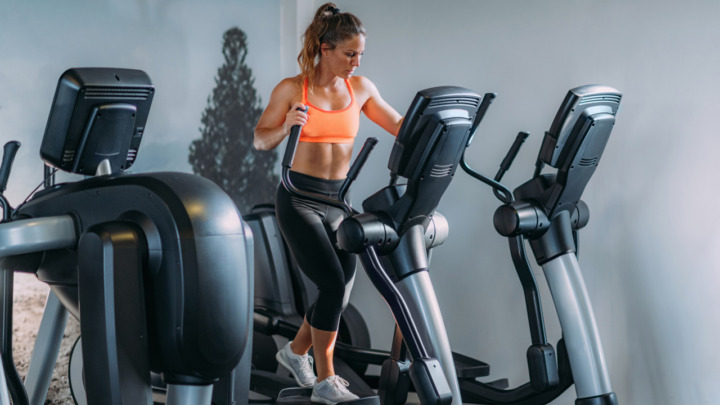 CROSS TRAINER VS. TREADMILL: Finding the Right Fit for Your Workout ...
